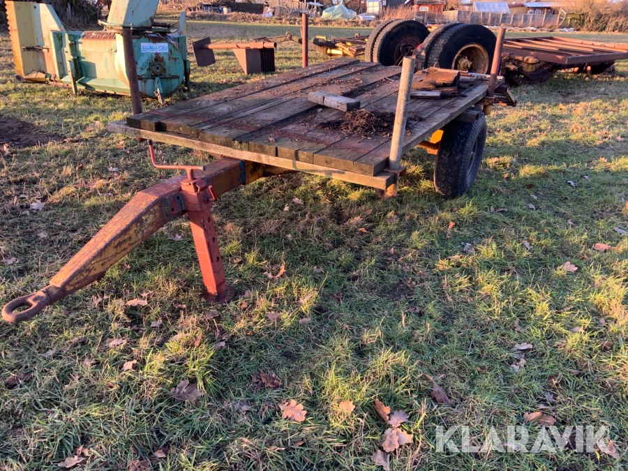 Vagn Moheda, Växjö, Klaravik auktioner