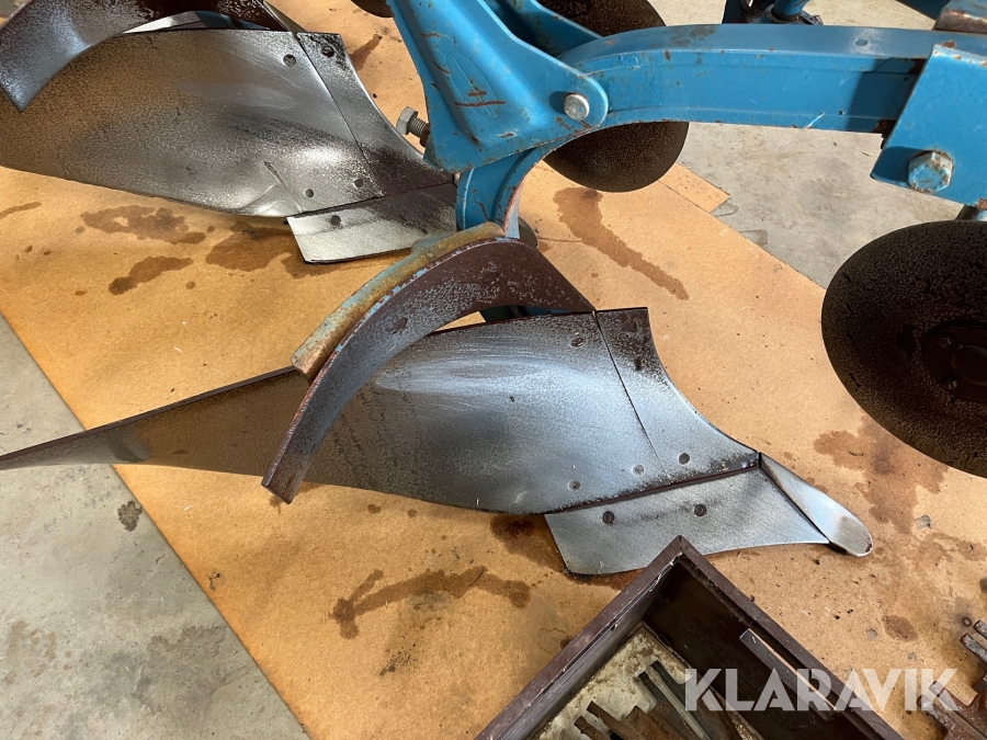 Plog Överum C487, Kinda, Klaravik auktioner