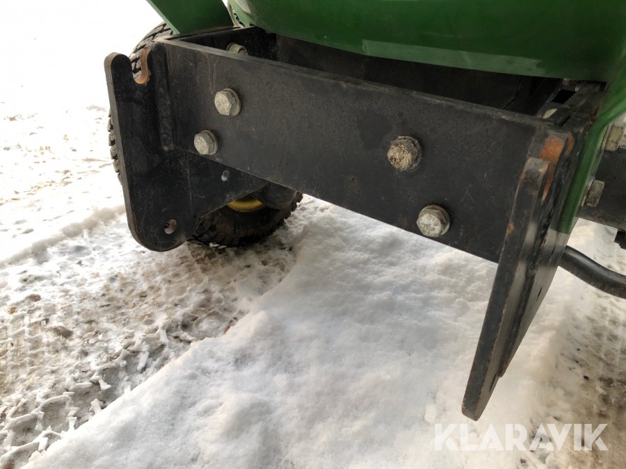 Klaravik Auktioner | Frontlyft Matev FPS-JD 1026R