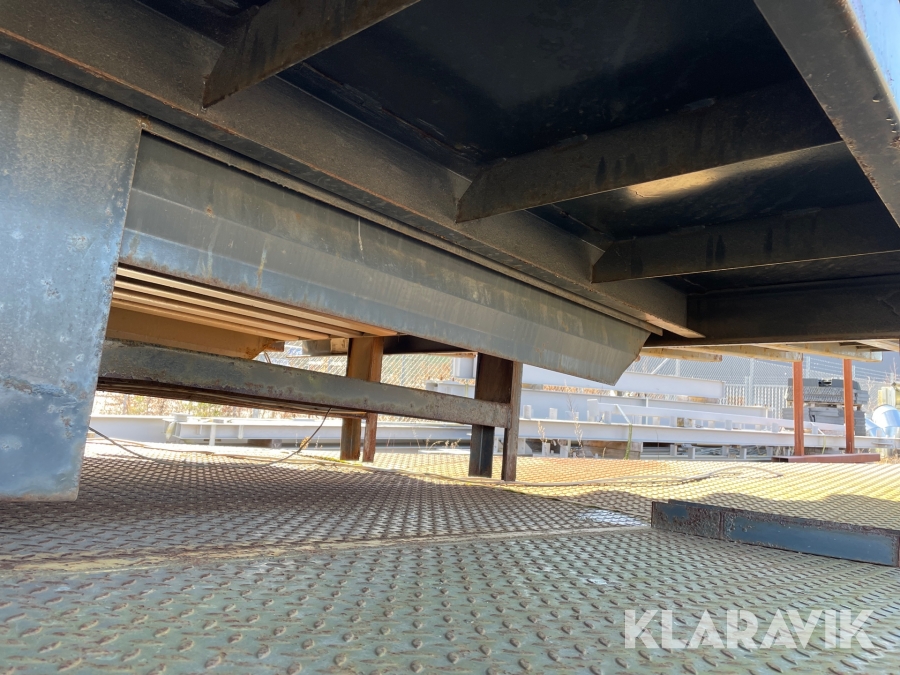 Klaravik Auktioner | Lastbryggor Scandock AB VL623 3 st