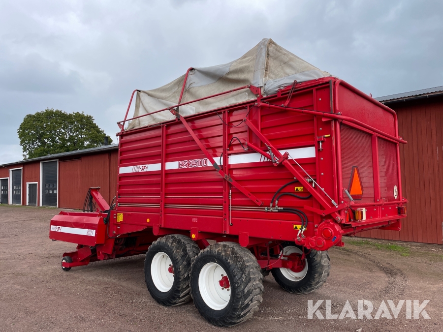 Hackvagn JF ES 2500, Gagnef, Klaravik auktioner