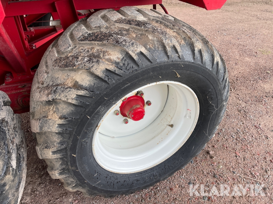 Hackvagn JF ES 2500, Gagnef, Klaravik auktioner