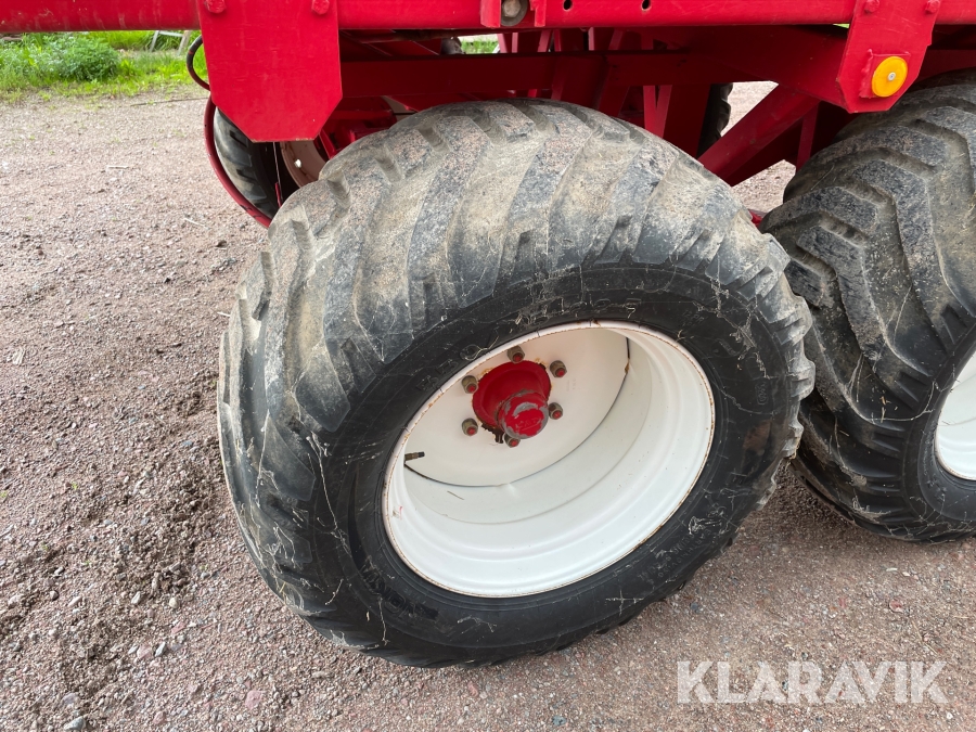 Hackvagn JF ES 2500, Gagnef, Klaravik auktioner