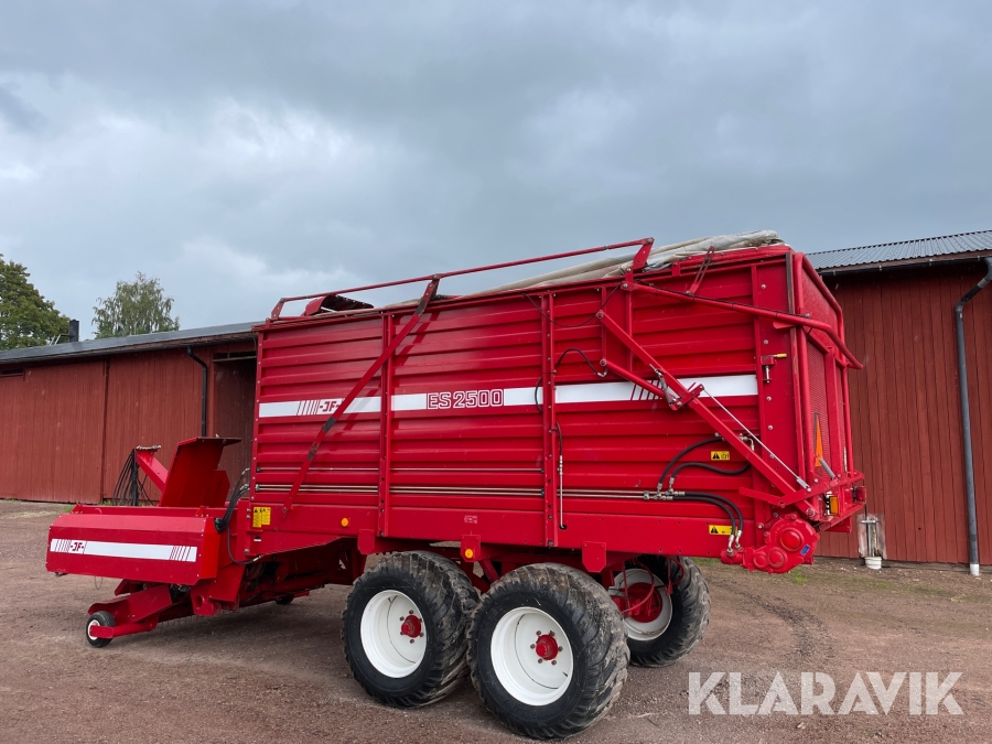 Hackvagn JF ES 2500, Gagnef, Klaravik auktioner