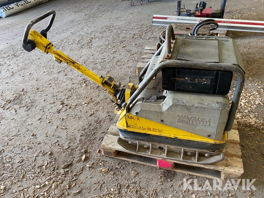 Klaravik Auktioner | Markvibrator Wacker DPU 6555He