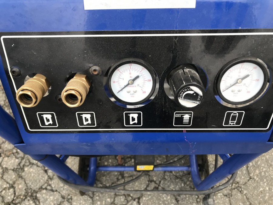 Klaravik Auktioner | Kompressor, AERFAST BP402