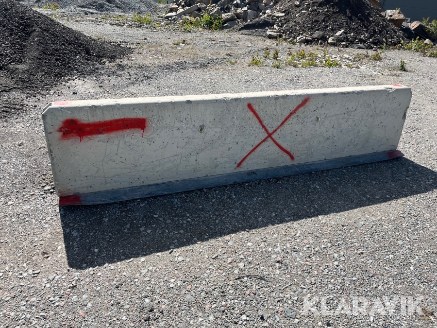 Delta block, Sigtuna, Klaravik auktioner