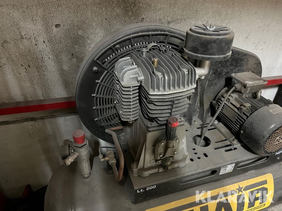 Kompressor Nuair NB5/5, Stockholm, Klaravik auktioner