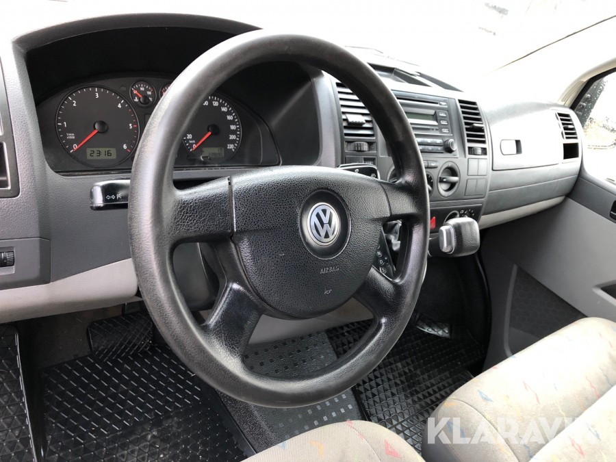 Skåpbil Volkswagen Transporter 2,5 TDI DSG