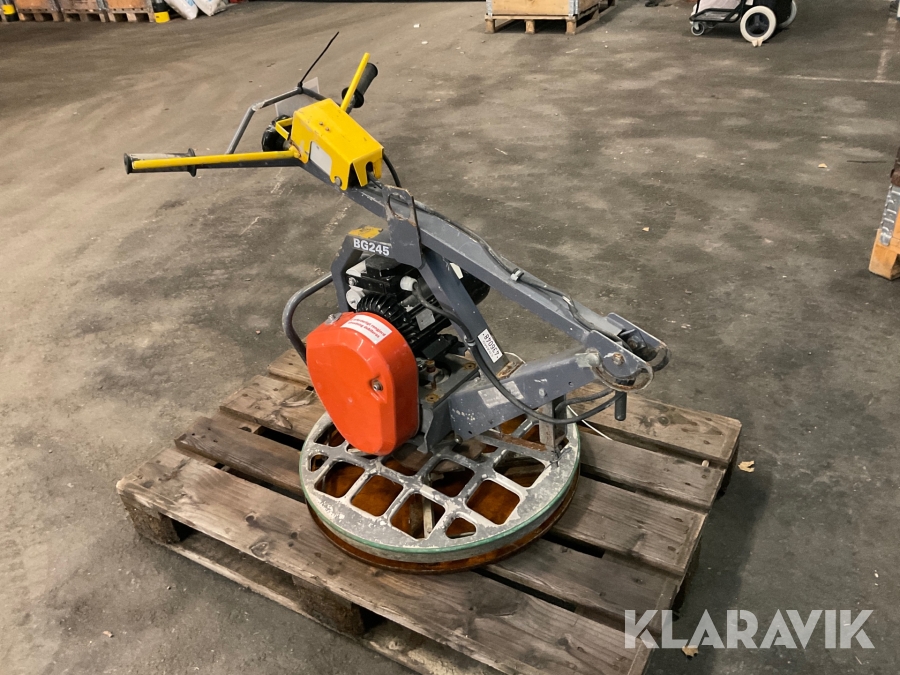 Glättare Atlas Copco BG 245 E, Jönköping, Klaravik auktione