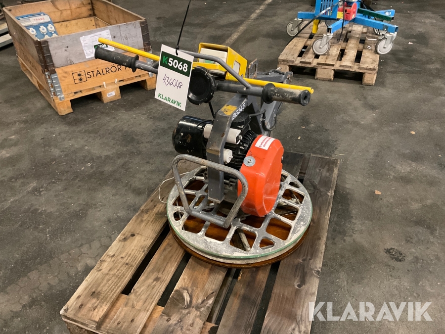 Glättare Atlas Copco BG 245 E, Jönköping, Klaravik auktione
