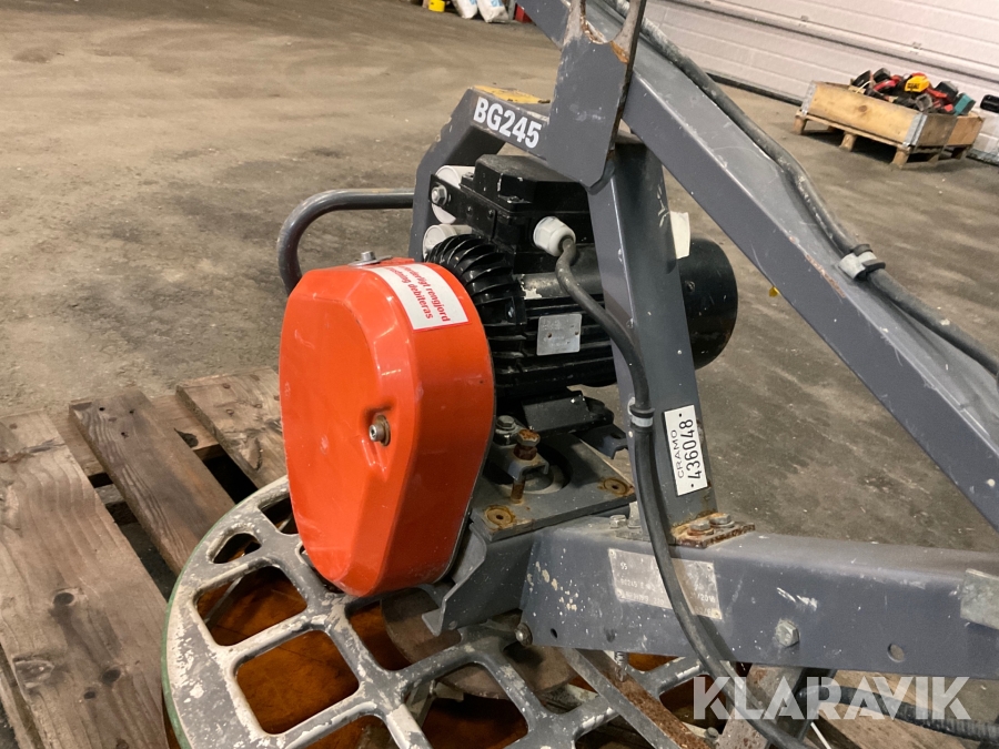 Glättare Atlas Copco BG 245 E, Jönköping, Klaravik auktione