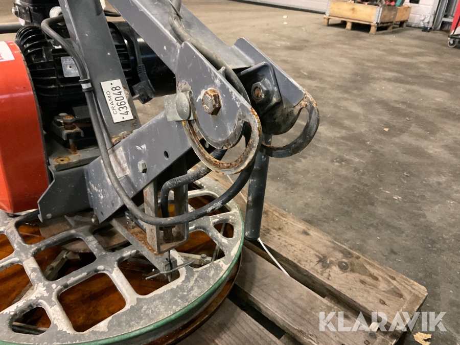 Glättare Atlas Copco BG 245 E, Jönköping, Klaravik auktione