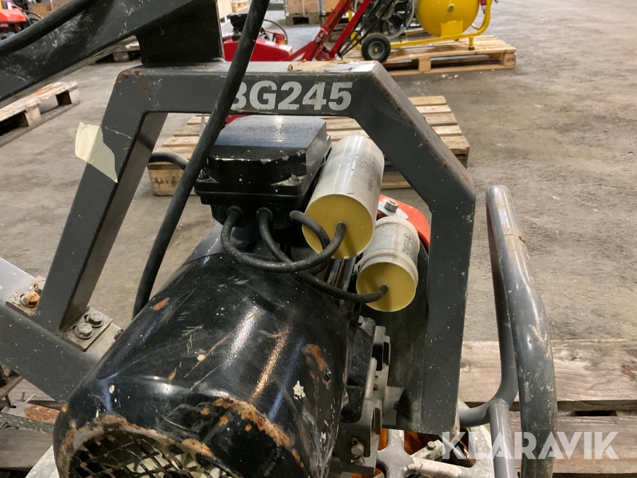 Glättare Atlas Copco BG 245 E, Jönköping, Klaravik auktione