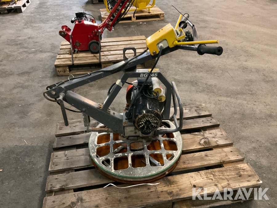 Glättare Atlas Copco BG 245 E, Jönköping, Klaravik auktione