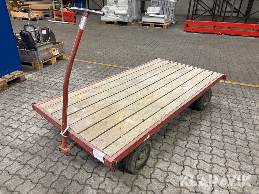 Vagn, Nässjö, Klaravik auktioner