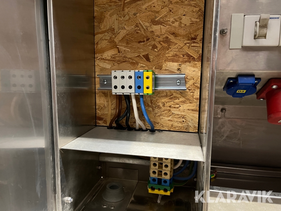 Huvudcentral HC63, Nacka, Klaravik auktioner