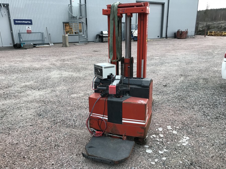 Klaravik Auktioner | BT stapeltruck