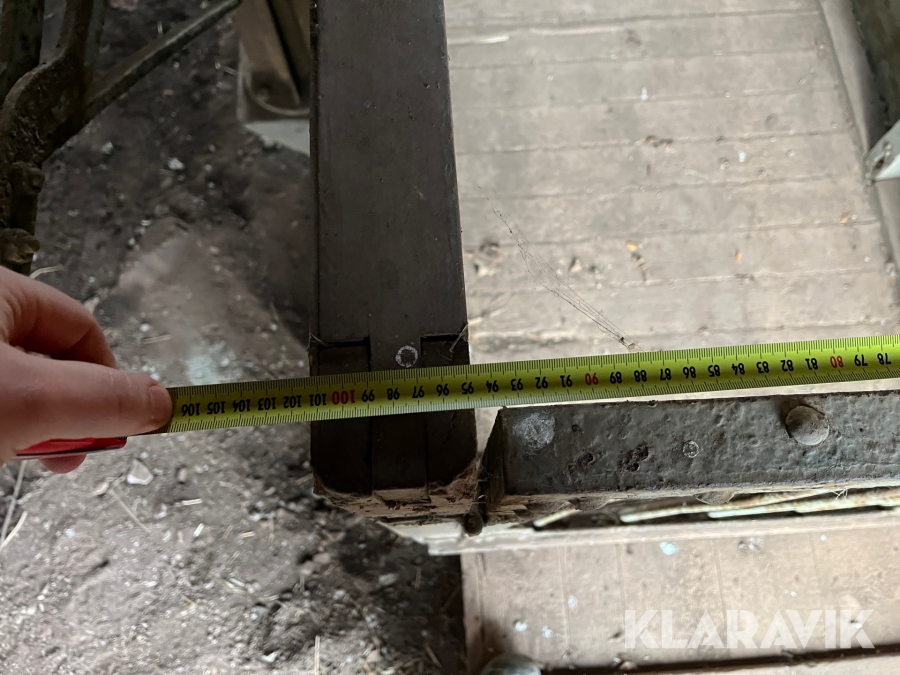 Djurvåg för ungdjur, Falköping, Klaravik auktioner