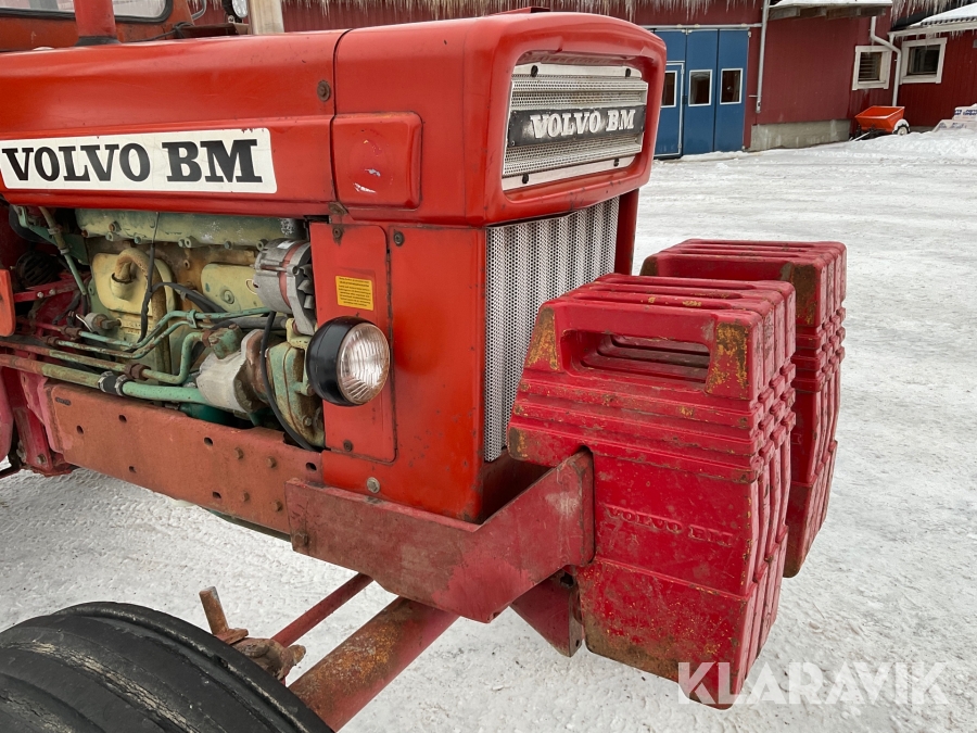 Klaravik Auktioner | Traktor Volvo BM T 800 C