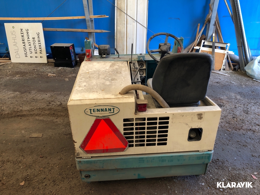 Sopmaskin åkbar Tennant 235