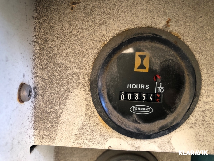 Sopmaskin åkbar Tennant 235