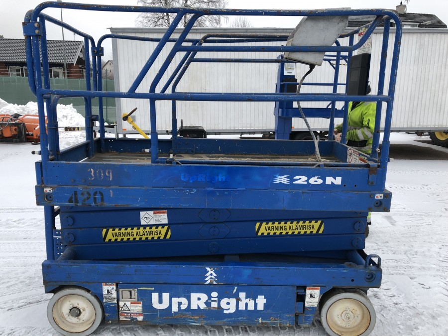 Saxlift Upright X26N