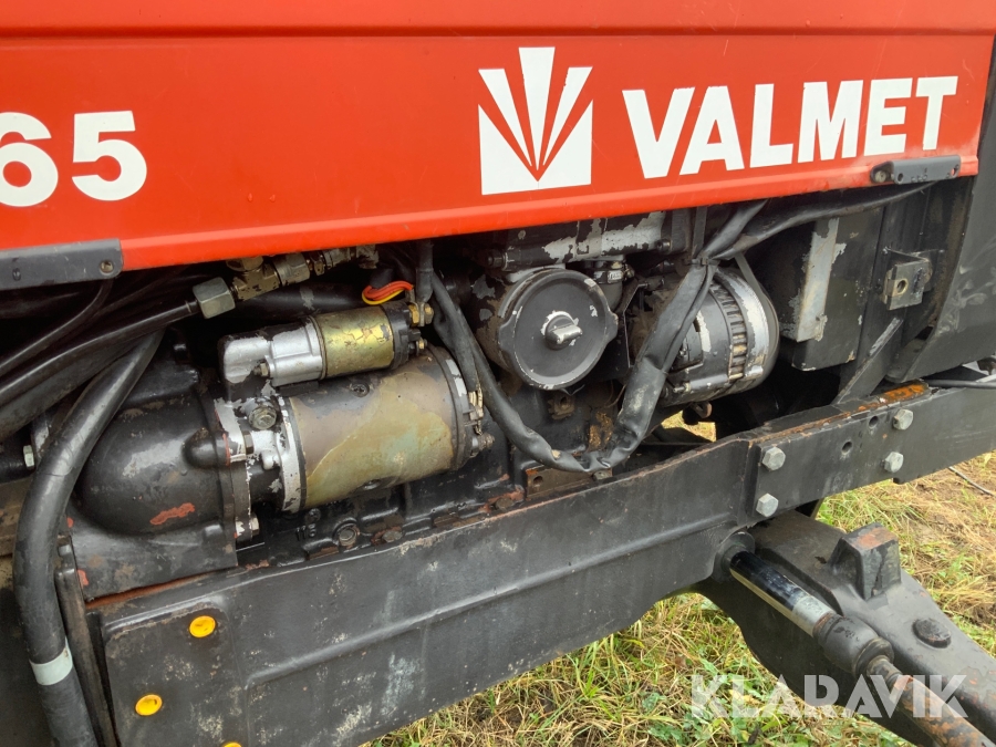Traktor Valmet 365-4, Katrineholm, Klaravik auktioner