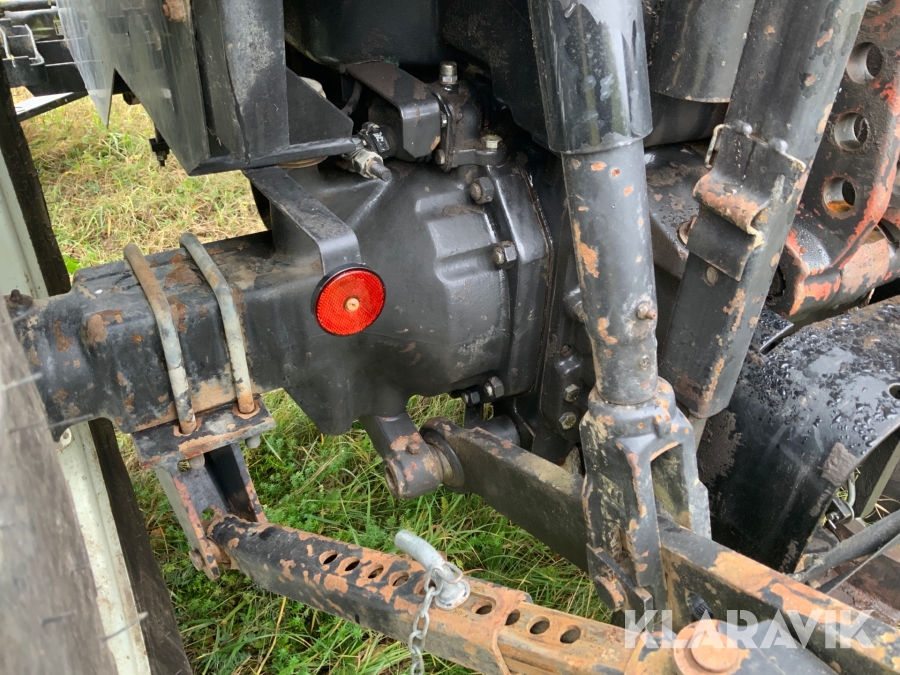 Traktor Valmet 365-4, Katrineholm, Klaravik auktioner