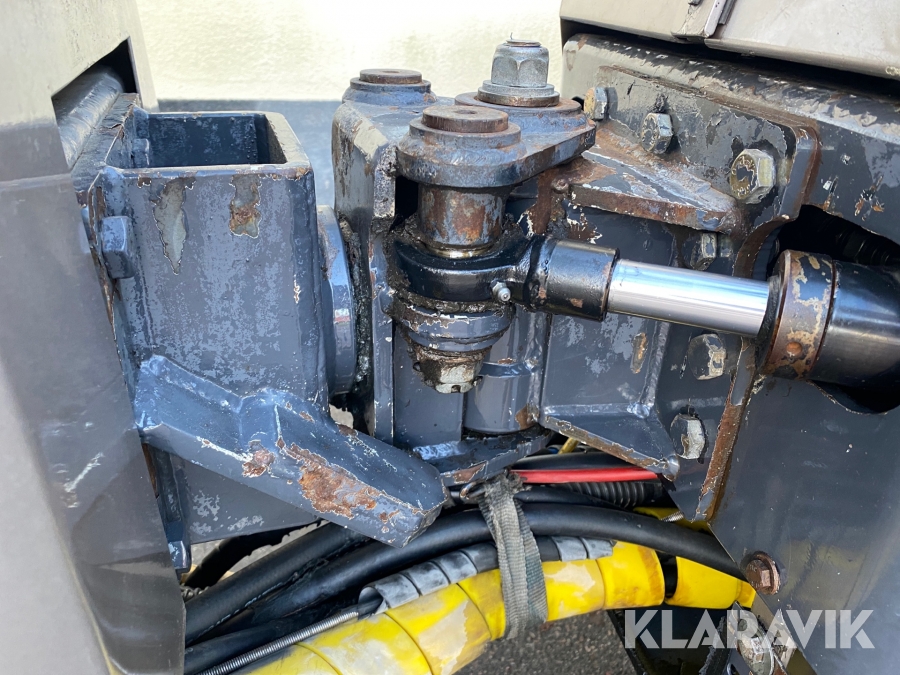 Redskapsbärare Wulff 2000 med tillbehör