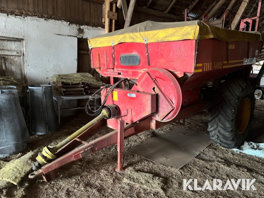 Gödningsspridare Tive 4012, Vara, Klaravik auktioner