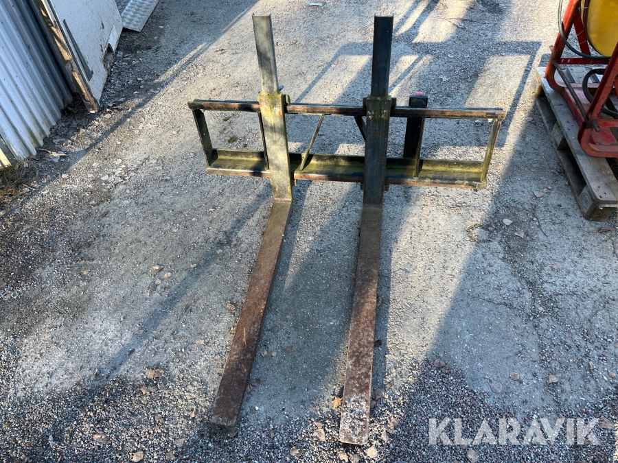 Gaffelställ till Wille Ålö, Västerås, Klaravik auktioner