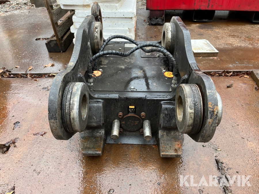 Snabbfäste Engcon QS70-CAT, Stockholm, Klaravik auktioner