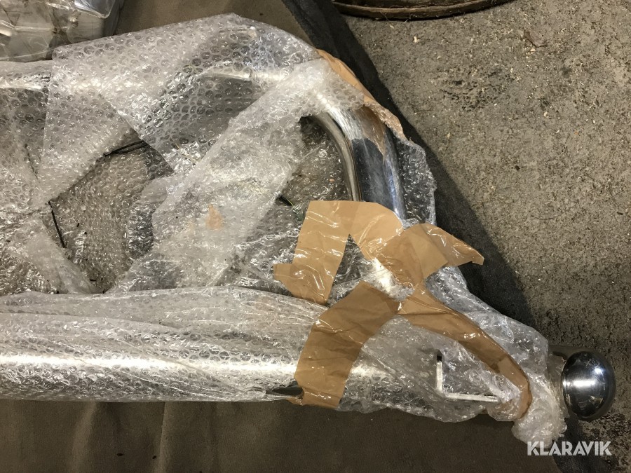 Klaravik Auktioner | Extraljus Båge Scania R serie med kablar