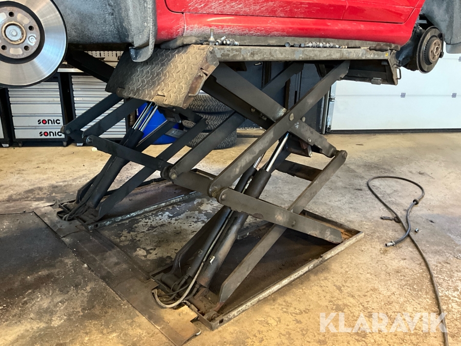 Saxlyft Oma 532LP35, Umeå, Klaravik auktioner