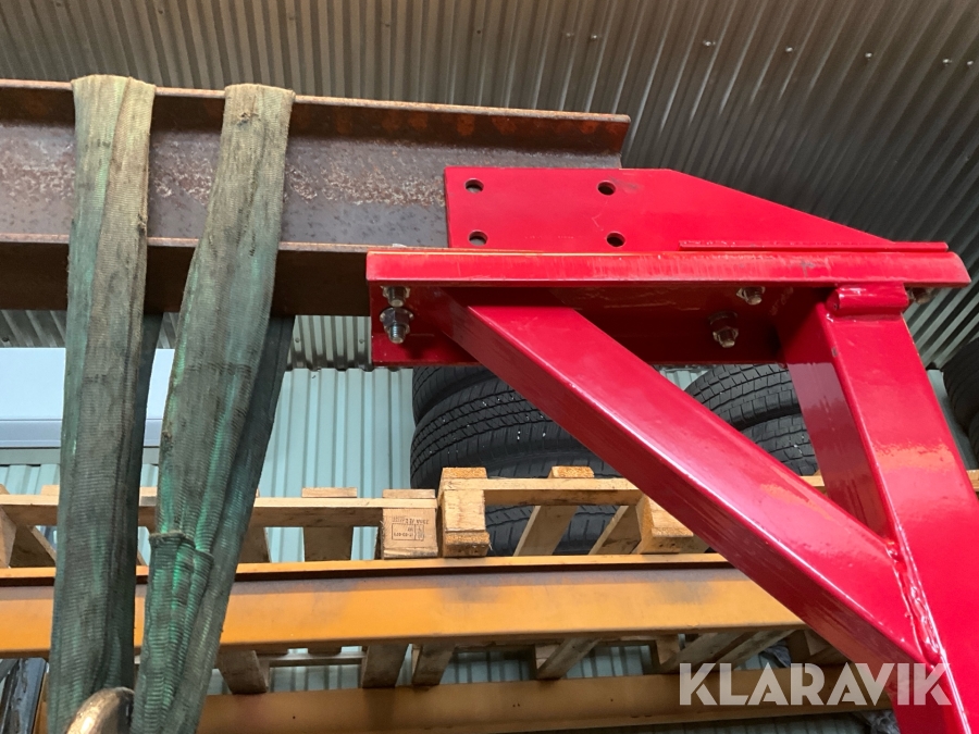 Lyftställning på hjul Pela Sb0902, Södertälje, Klaravik aukt