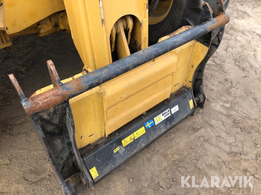 Teleskoptruck CAT TH82