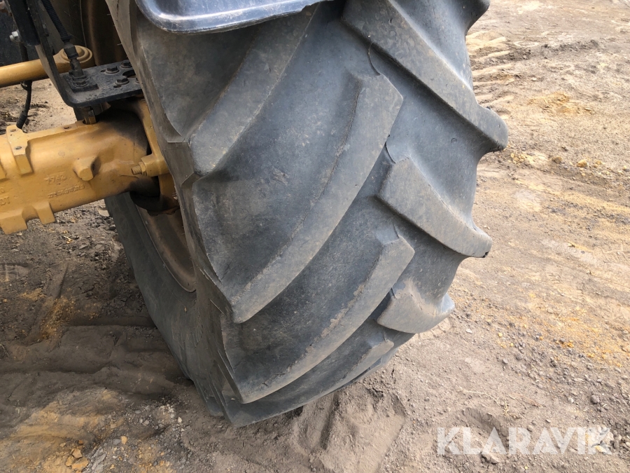 Teleskoptruck CAT TH82