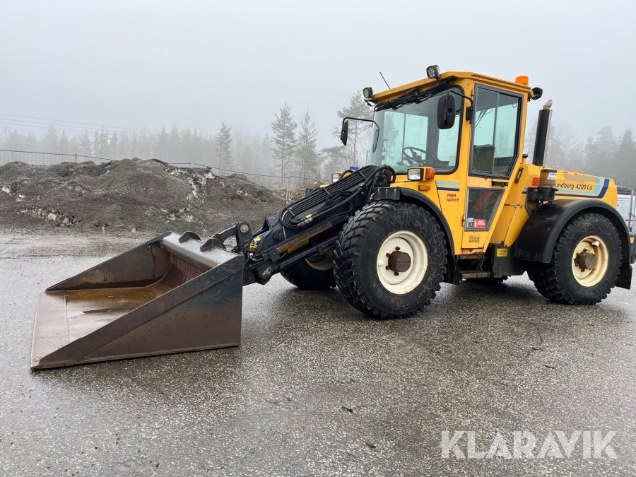 Hjullastare Lundberg 4200 Ls med skopa (1357912) - Hitta auktioner på ...