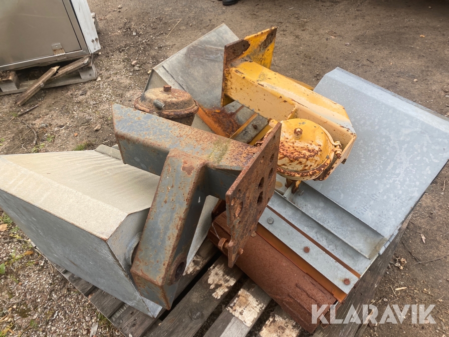 Sandningsutrustning till lastbil Djurås verkstad KB Slirej,