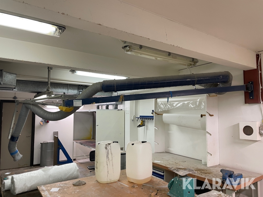 Väggfixtur för punktutsug, Trollhättan, Klaravik auktioner