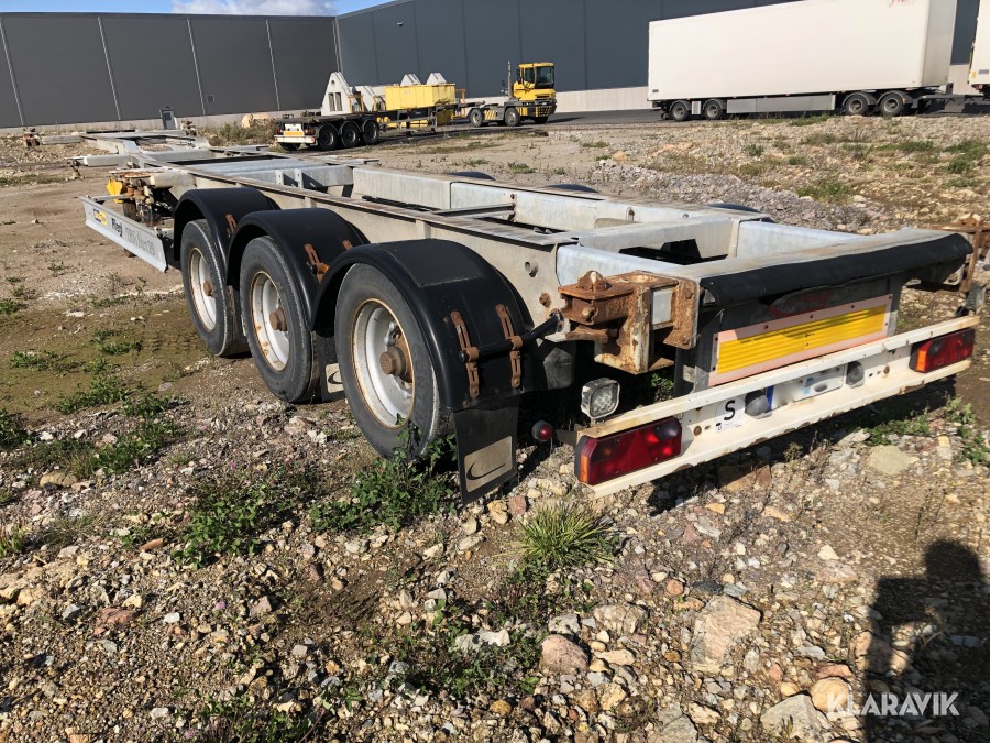 Klaravik Auktioner | Containerchassie Fliegl