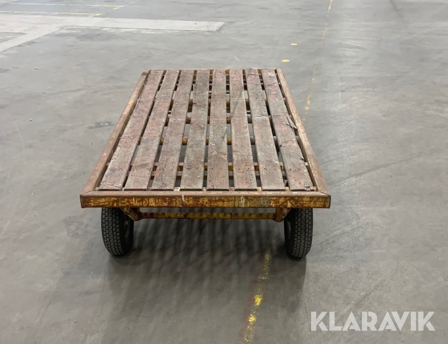 Transportvagn Runelands, Vetlanda, Klaravik auktioner