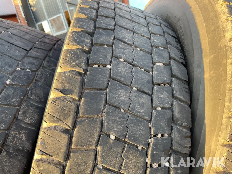 Lastbilsdäck / drivdäck Bridgestone M729, Svenljunga, Klarav
