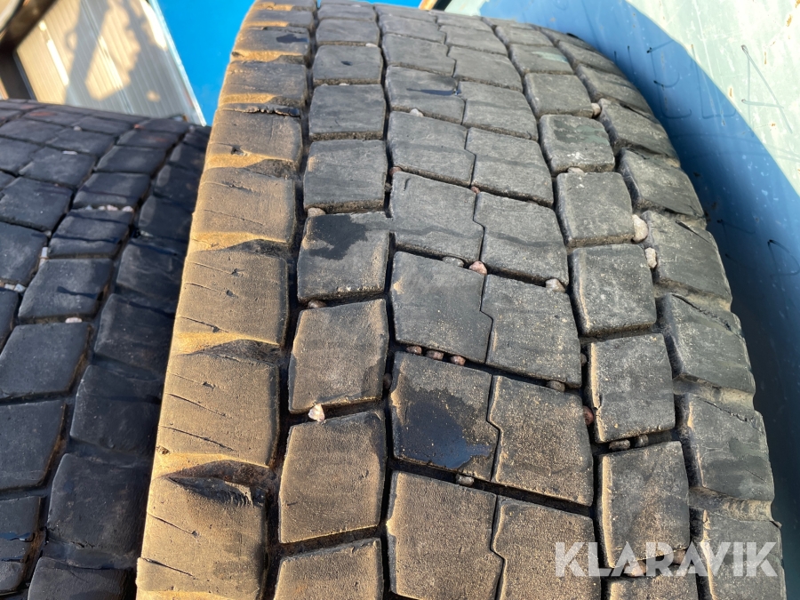 Lastbilsdäck / drivdäck Bridgestone M729, Svenljunga, Klarav
