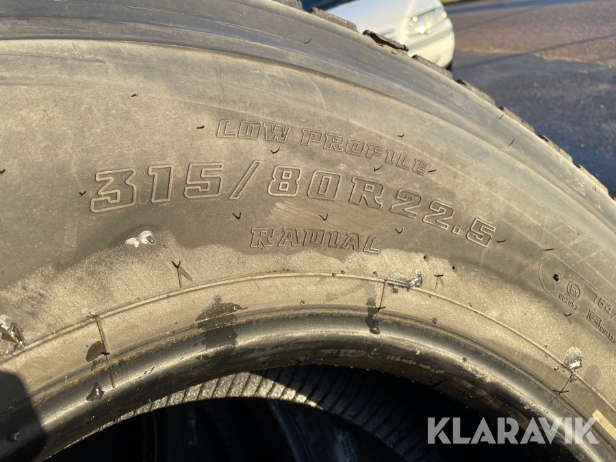 Lastbilsdäck / drivdäck Bridgestone M729, Svenljunga, Klarav