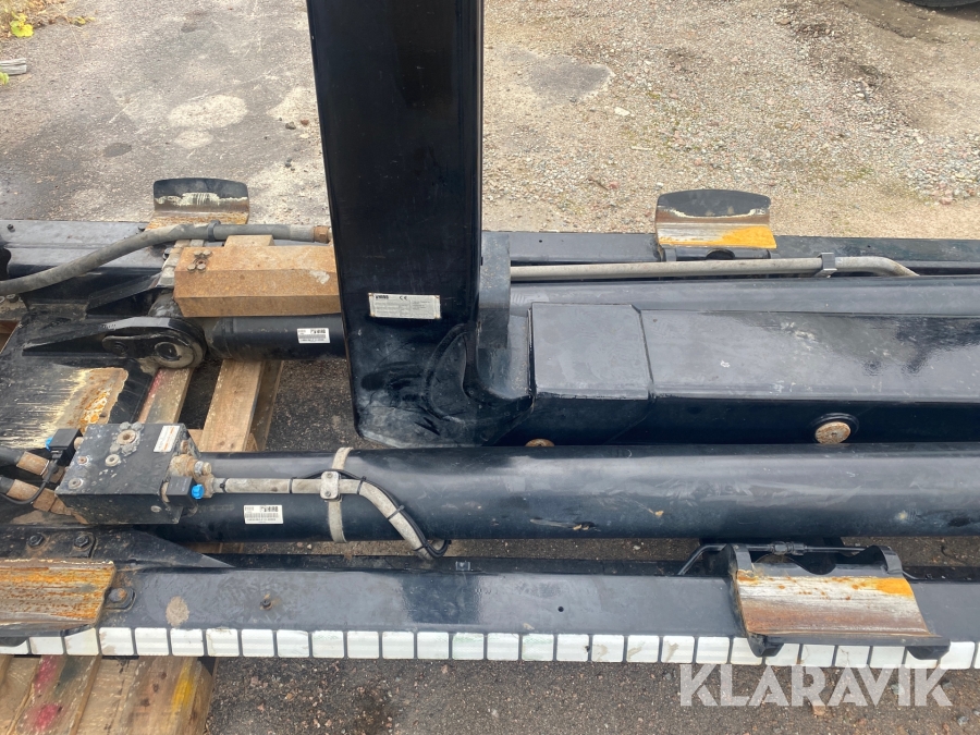 Lastväxlare Hiab Multilift XR 24SL, Västerås, Klaravik aukti