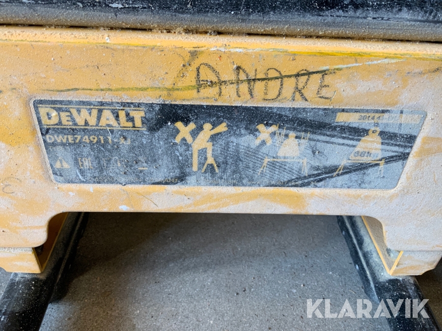 Bordssag Dewalt DWE7491 QS Umea Klaravik auktioner