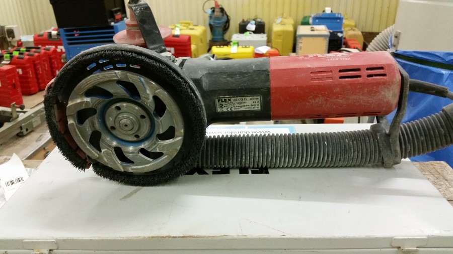 Slipmaskin för betong ,effekt ca. 2 kW