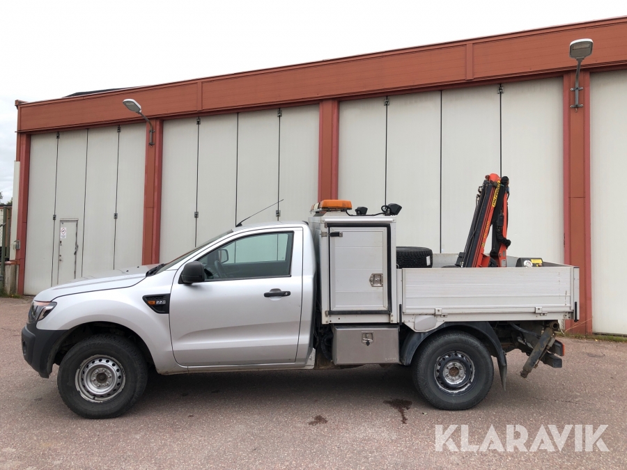 Pickup Ford Ranger 4WD med kran